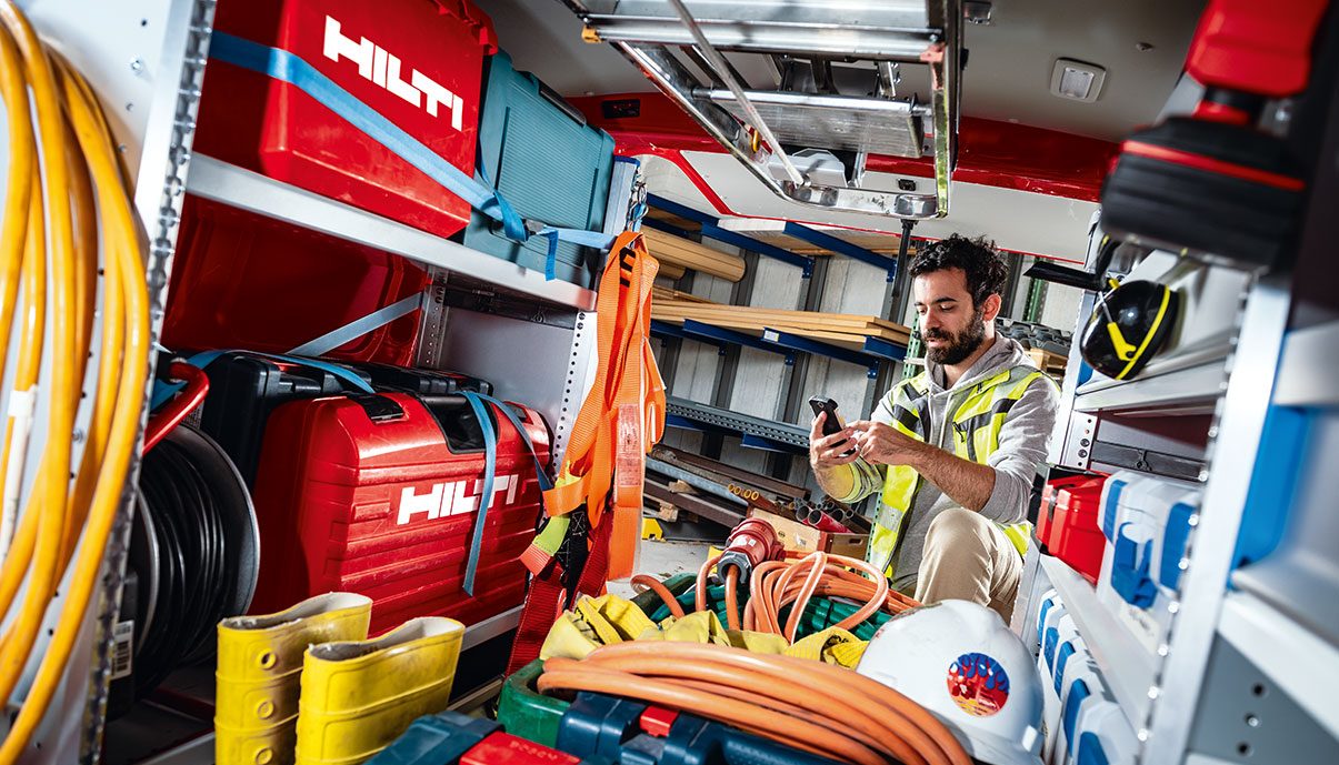 ON!Track Fahrzeug Gateway - Hilti Deutschland