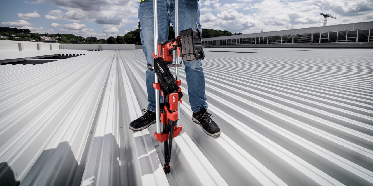 Befestigung von Dach- und Wandsystemen - Hilti Deutschland