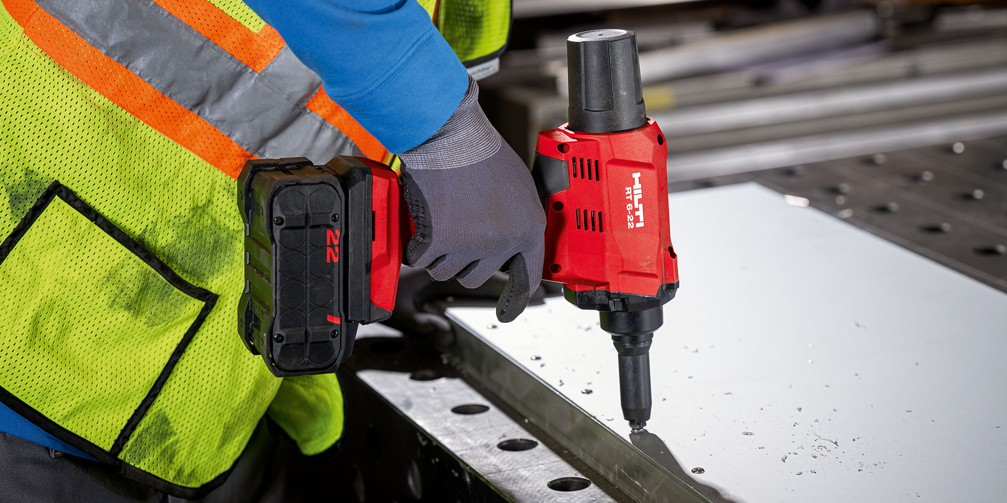 Vorgehängte hinterlüftete Fassade - Hilti Deutschland